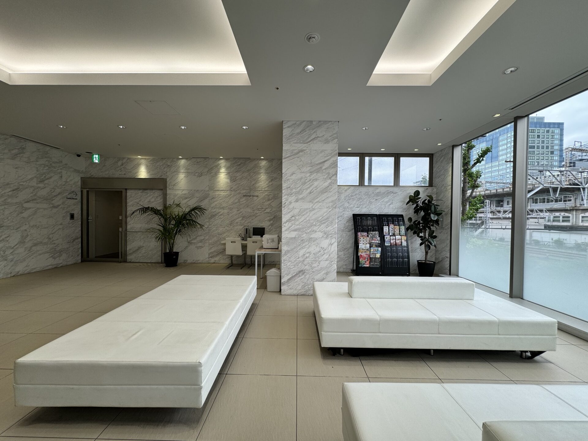 UNIZO INN Shin-Osaka– Hotel Review | Beth in Japan Along With Her Two Cents